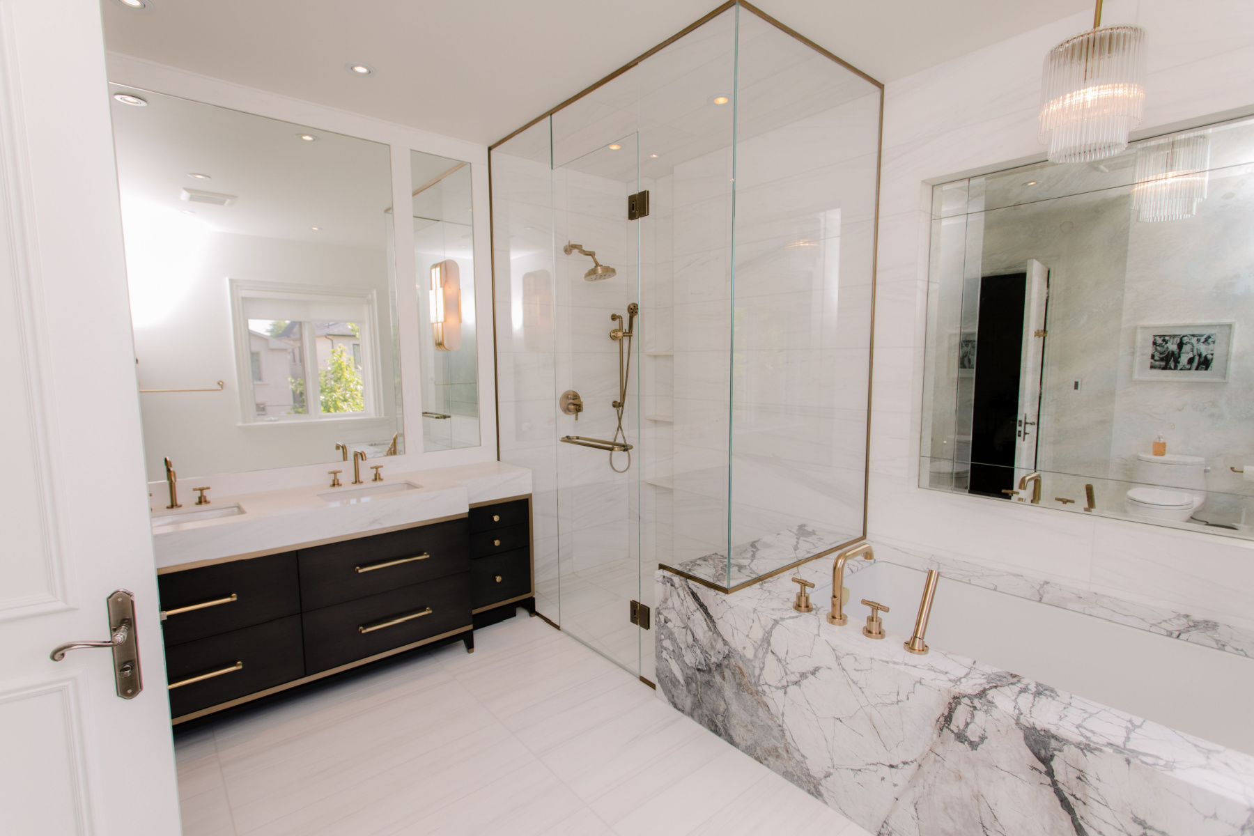 Iconic Builder – OC's Top Construction Company