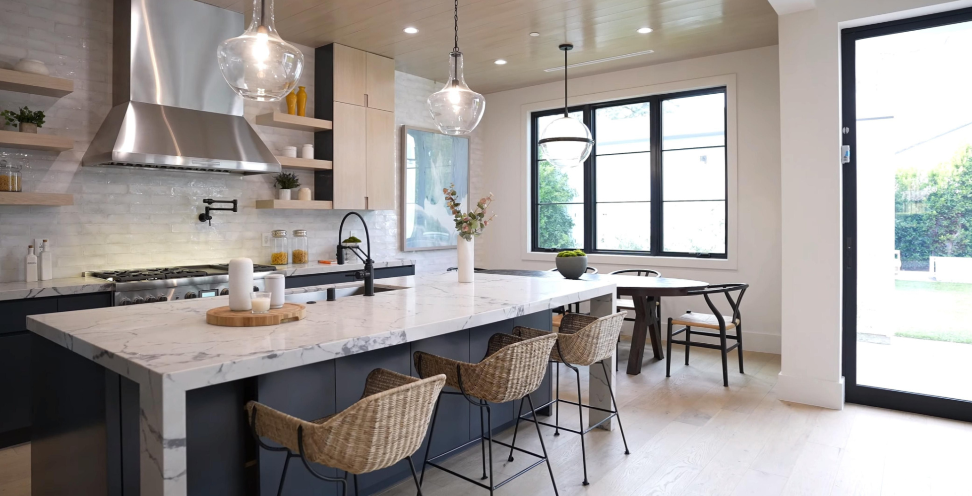 Iconic Builder – OC's Top Construction Company